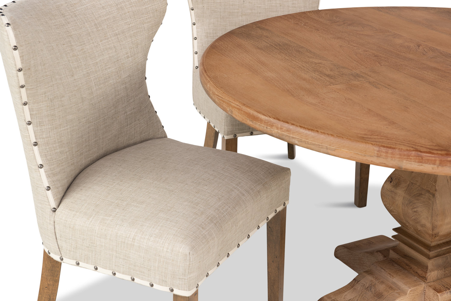 Felicia Round Dining Table With 4 Bauer Chairs