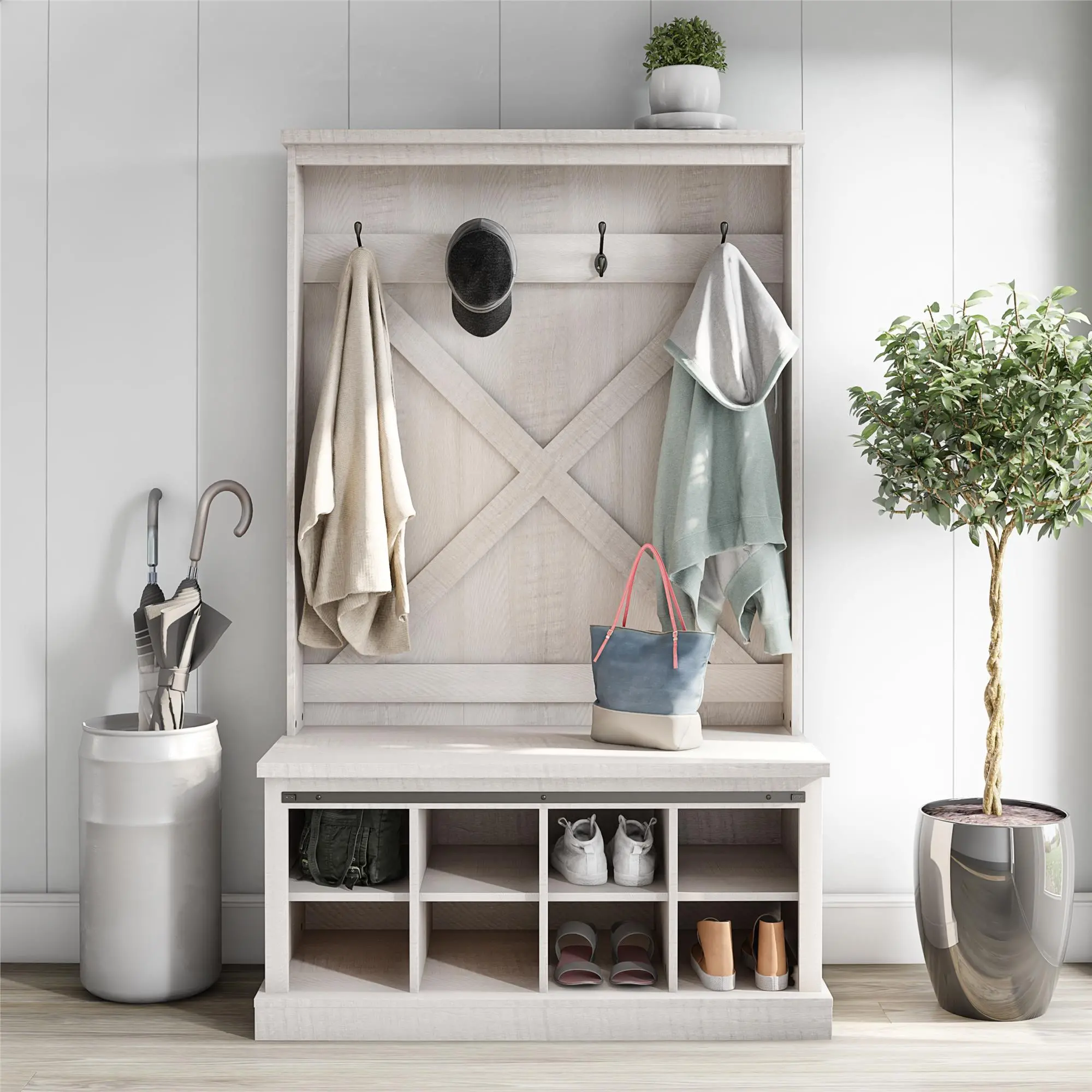 Knox County White Entryway Bench with Hall Tree