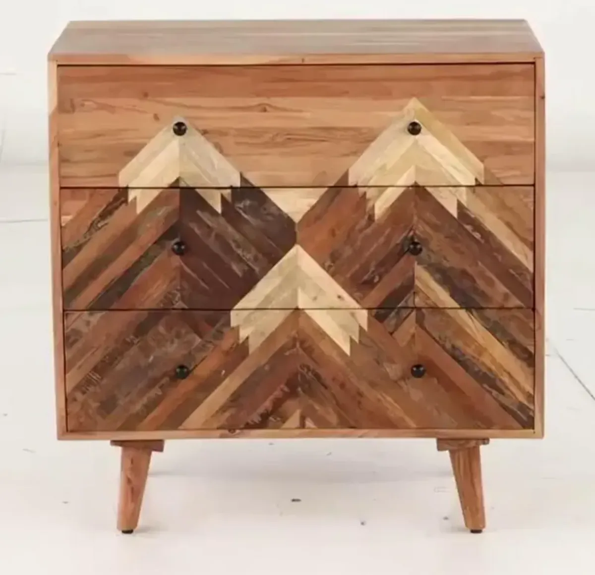 Warren Harvest Brown Chest of Drawers by RC Willey | Furniture.com