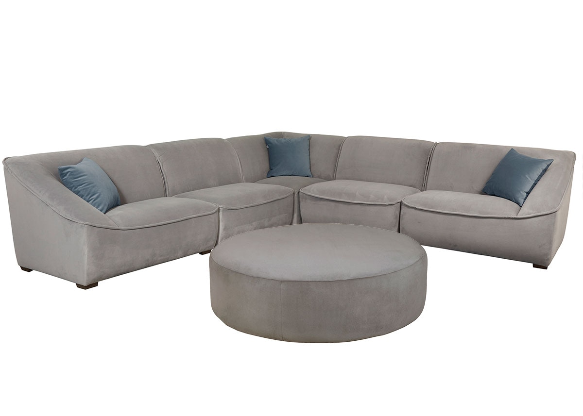 Drew & Jonathan Essex 6 Pc. Sectional W/ Ottoman